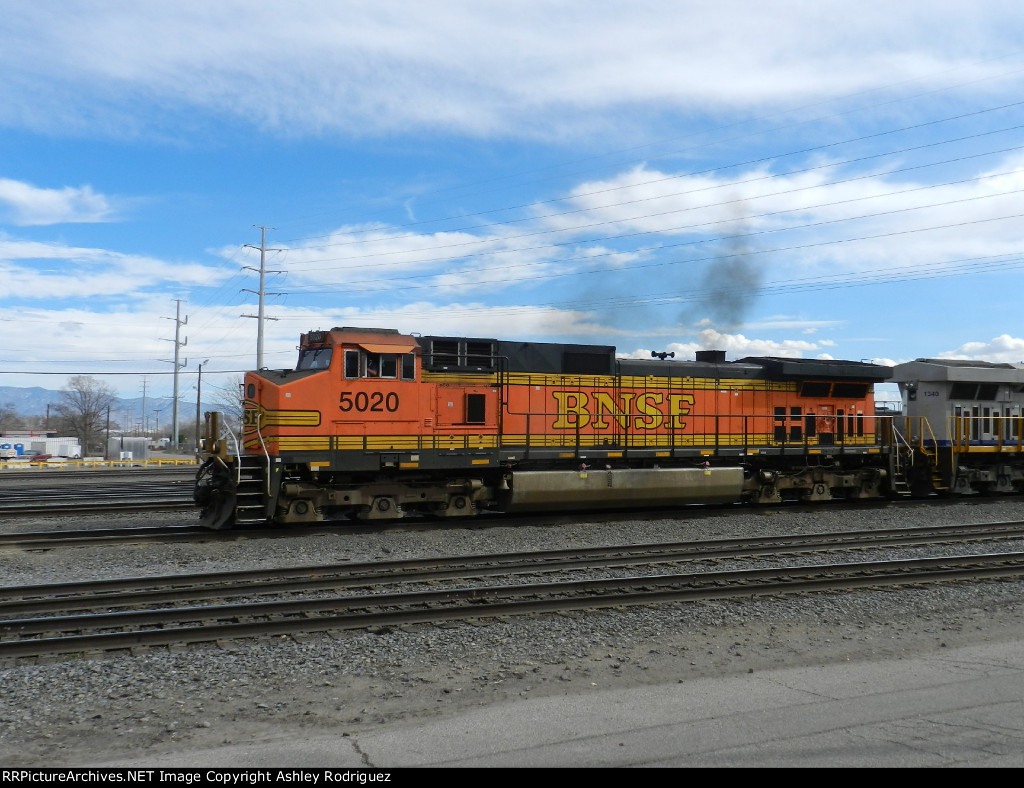 BNSF 5020